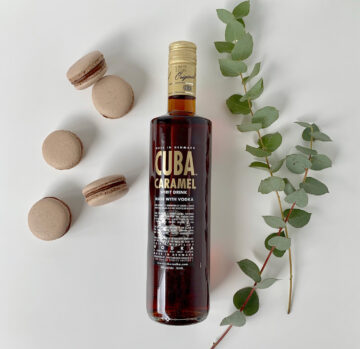Hjemmelavede macarons med CUBA Caramel ganache » CUBA Vodka